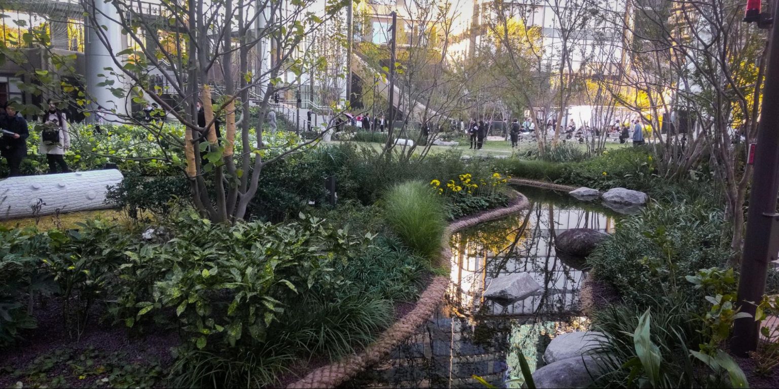 2025年移転！新オフィス「麻布台ヒルズ 森JPタワー」を探訪 - 採用情報｜ラクスル株式会社